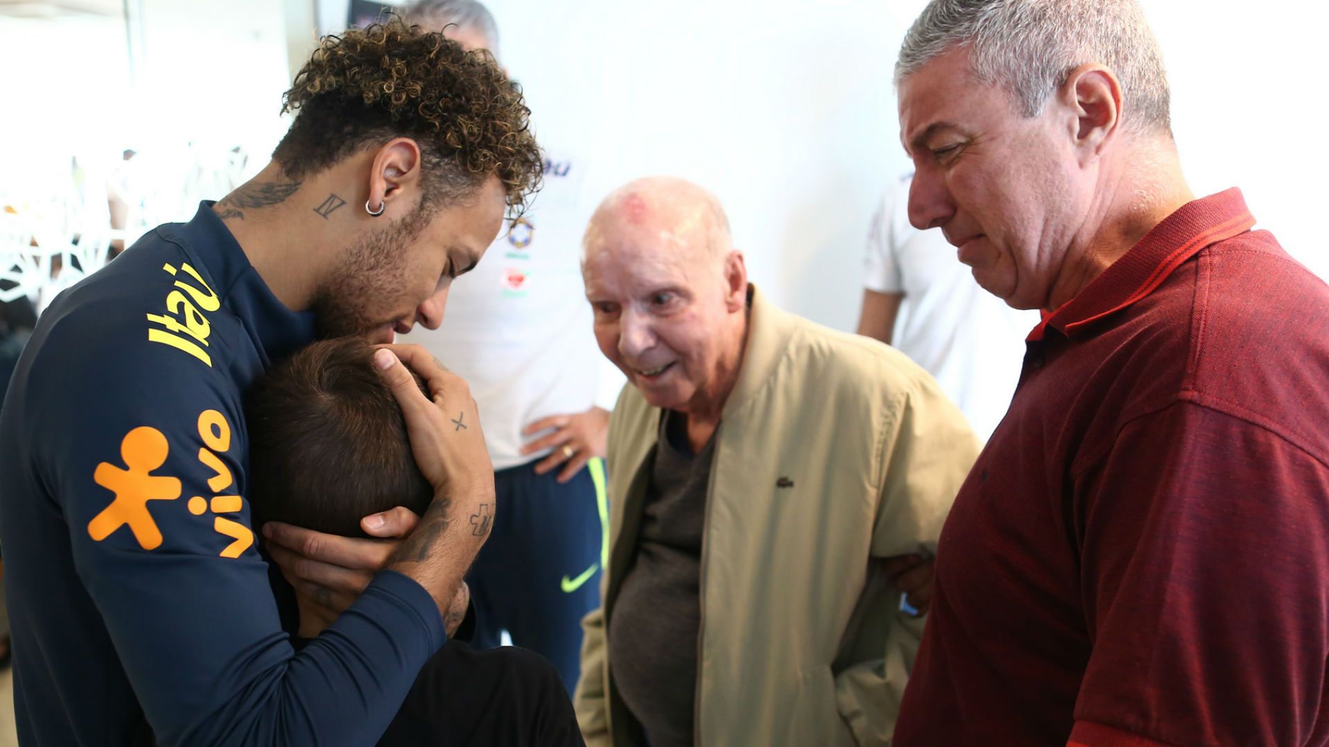 Bring home the World Cup - Brazil welcome legend Zagallo to Granja ...