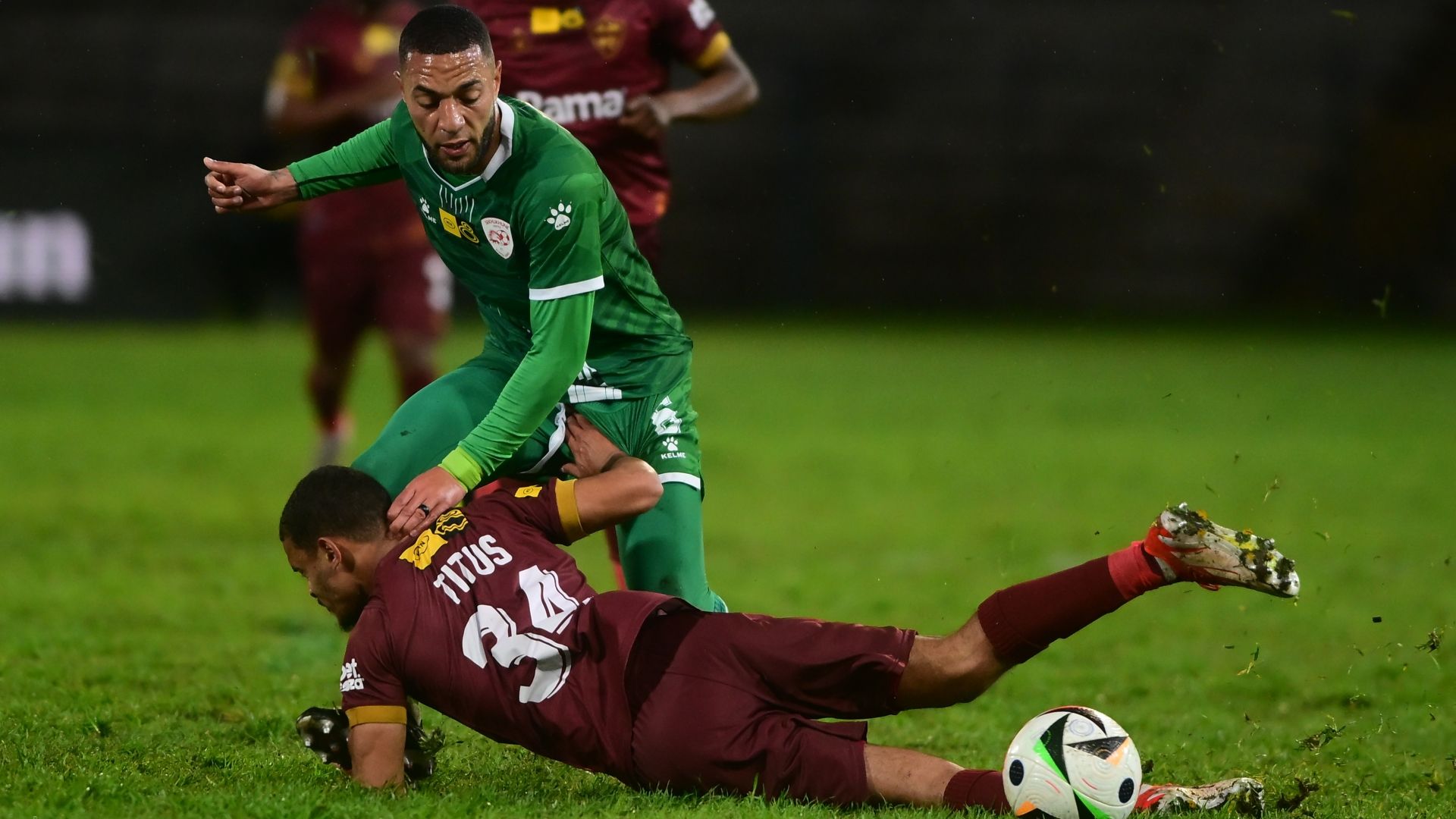 Kaizer Chiefs product seamlessly fills Fawaaz Basadien's shoes as ...