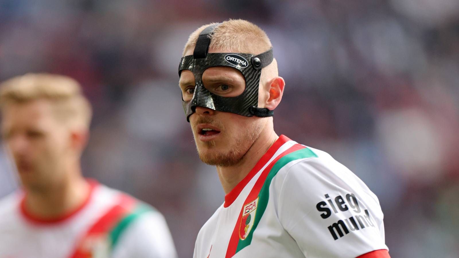 Sky oder DAZN? Wer zeigt / überträgt SC Freiburg vs. FC Augsburg heute im Live Stream und live ...