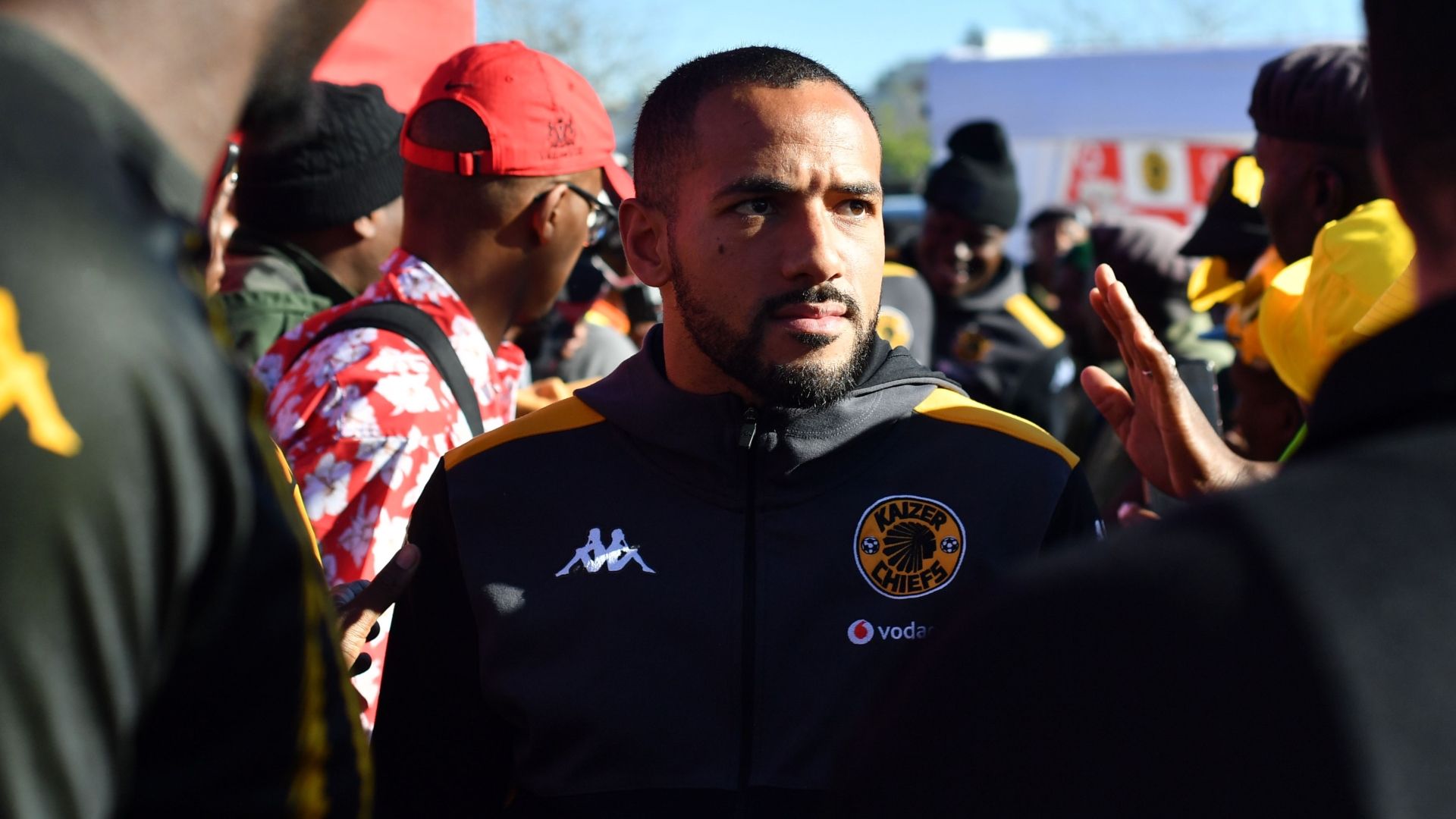 Eating with big spoon! Kaizer Chiefs defender Reeve Frosler unleashes a ...