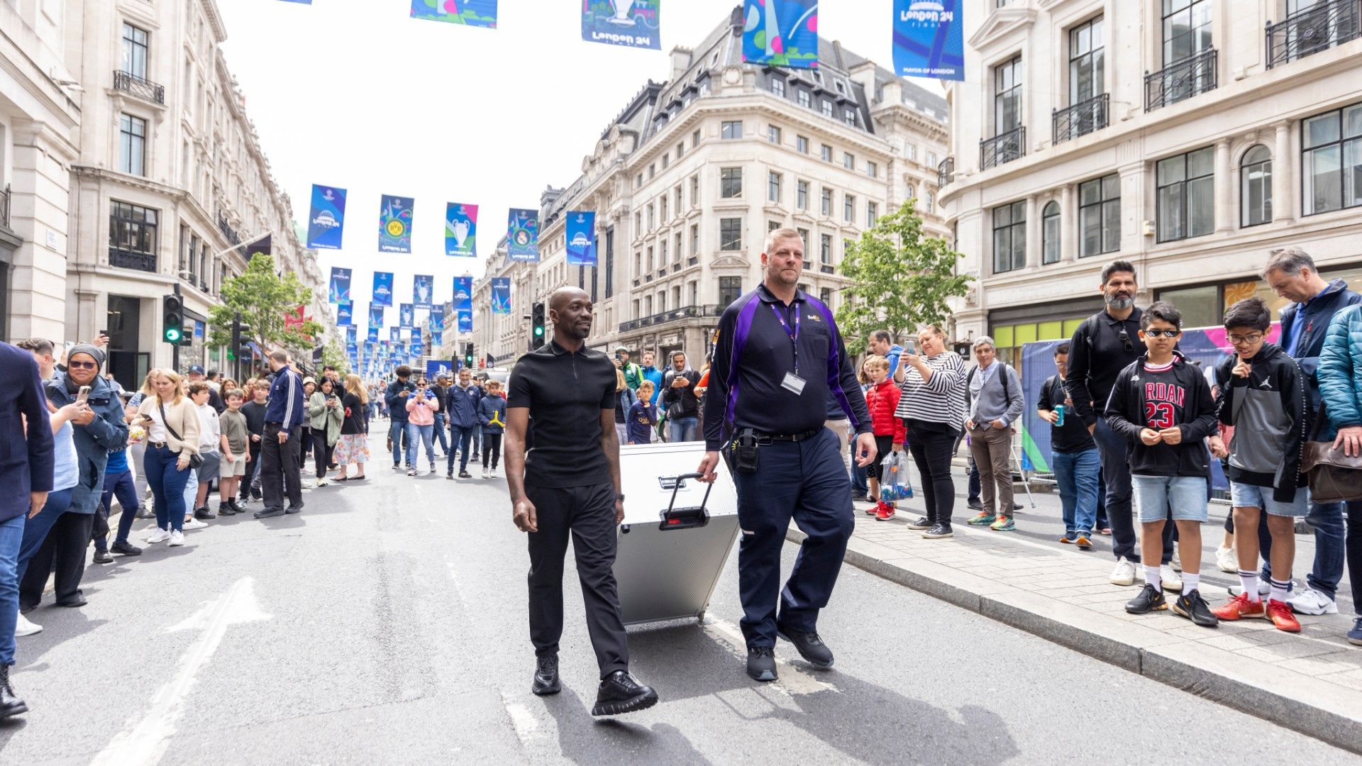 UCL Trophy Arrives in London as Makelele Shocks Fans - NewsGhana24