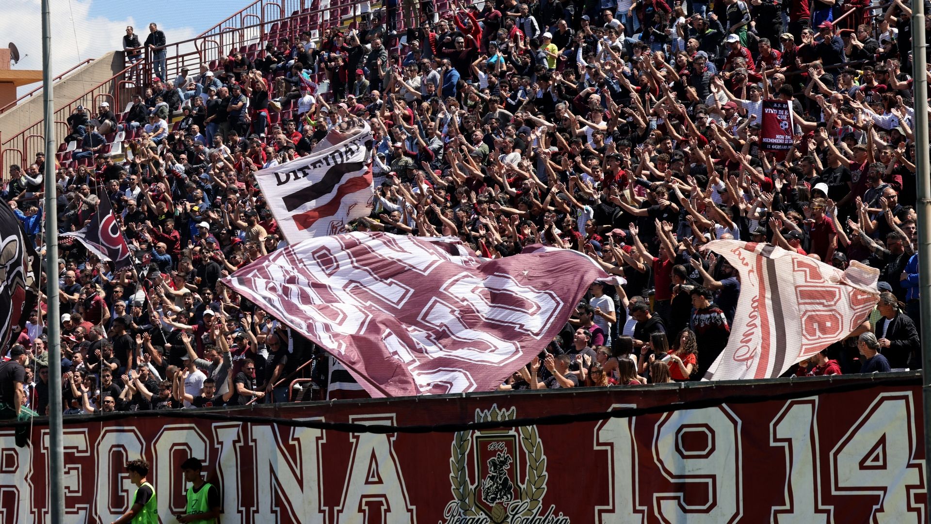 Reggina-Siracusa dove vederla: Sky, RegginaPlay, RTV o Tris Sicilia TV ...