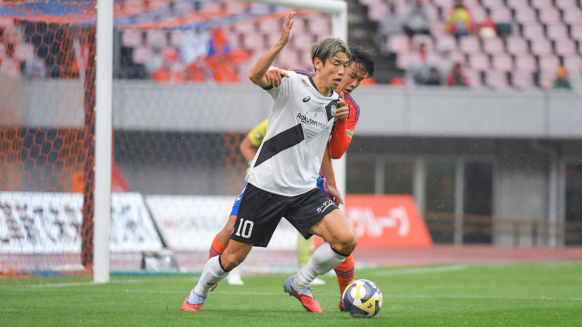 J2降格決定の最下位・新潟が意地！ リーグ戦16試合未勝利も後半2発で追いつく…神戸は逆転優勝遠のく痛恨ドロー | Goal.com 日本