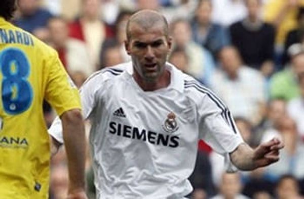 Real Madrid Team Of The Decade 2000-2010 | Goal.com