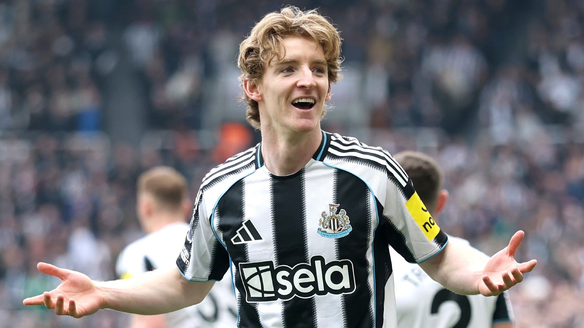 El Newcastle Negociar El Traspaso De Anthony Gordon Con El Bayern De El Newcastle Negociar El Traspaso De Anthony Gordon Con El Bayern De