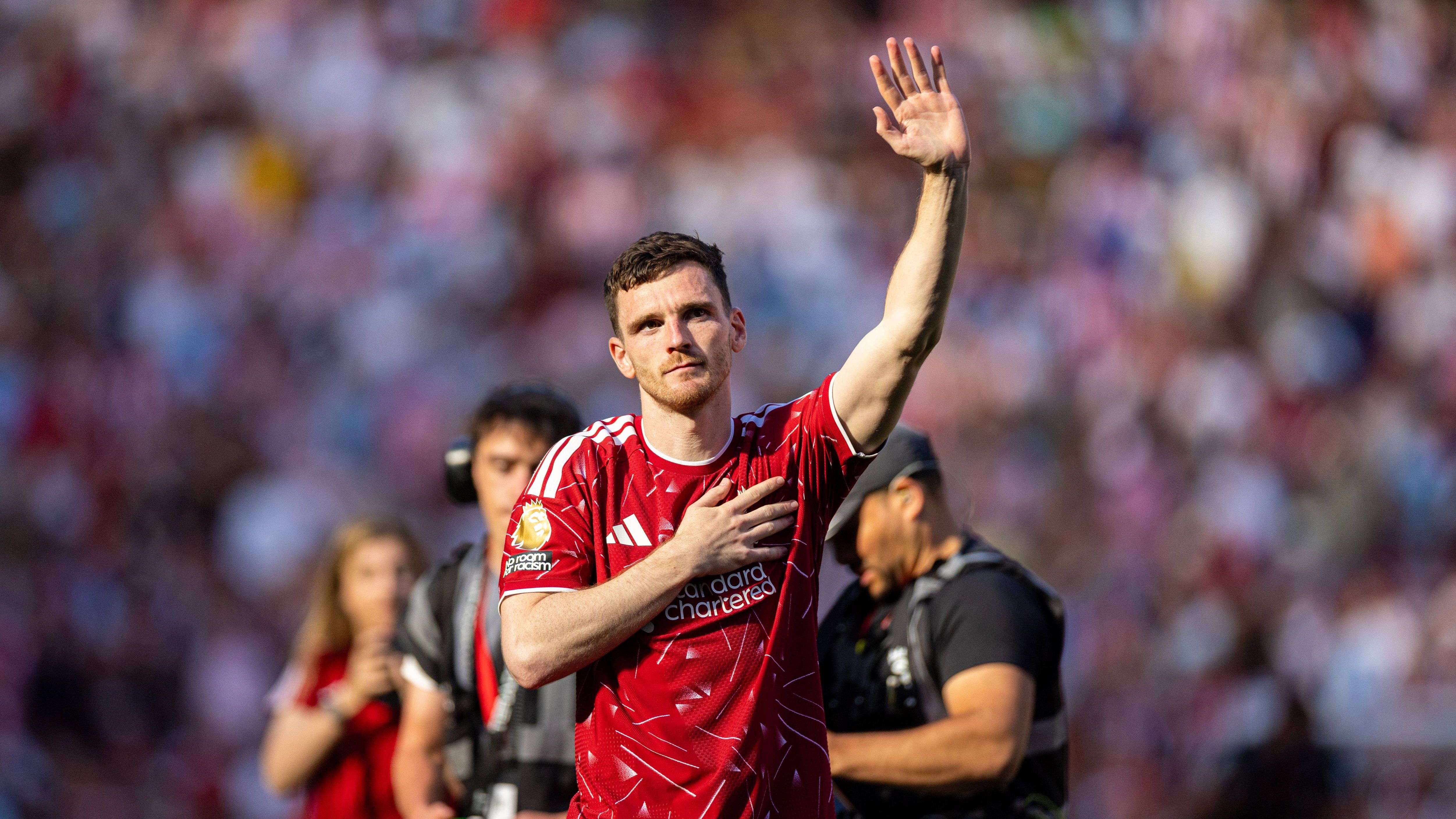 "Robertson, Liverpool'dan ayrılıyor ve Premier Lig içinde dikkat çeken ...
