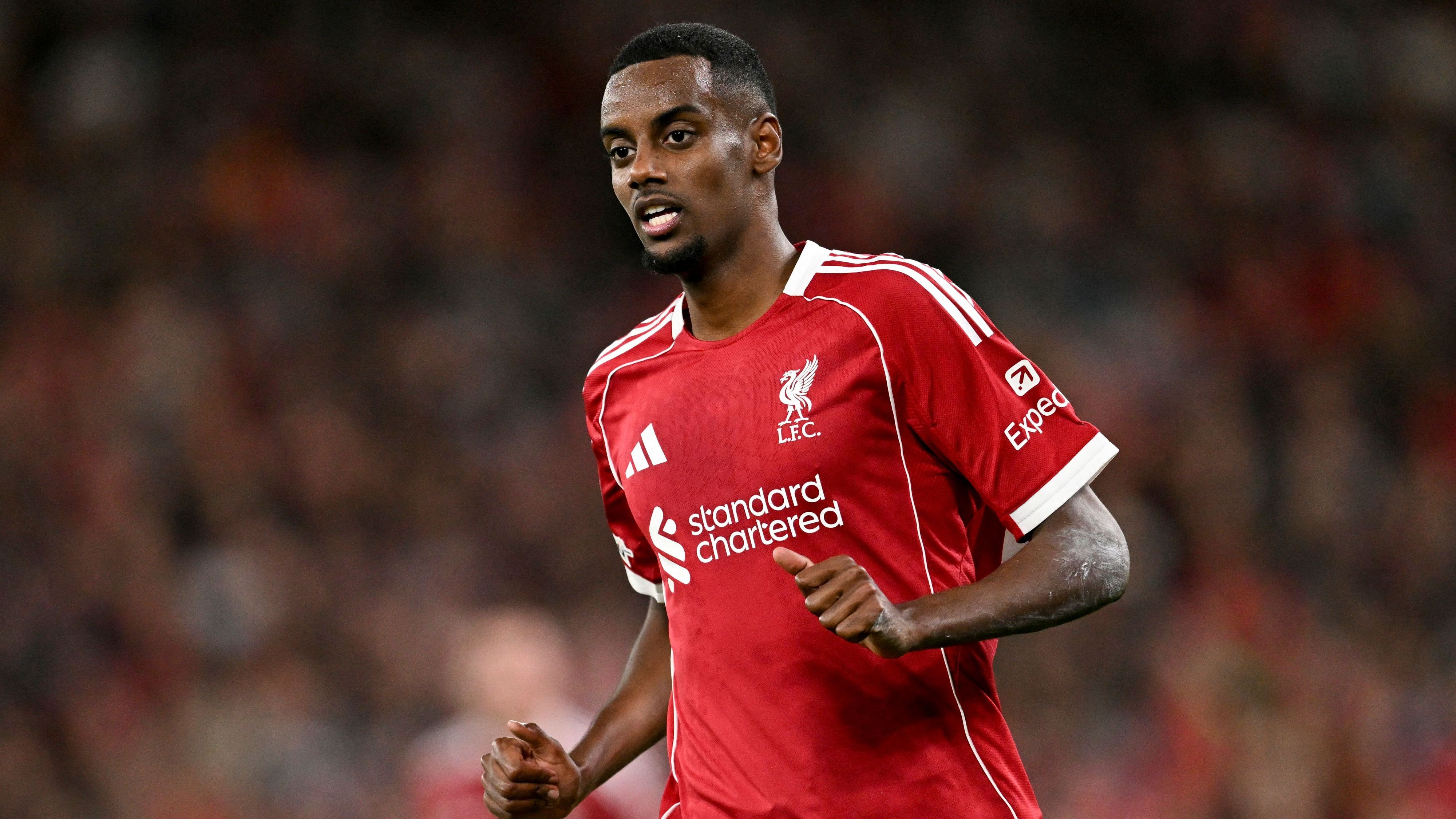 Alexander Isak defended from Liverpool criticism by Arne Slot as Reds boss claims £125m striker ...