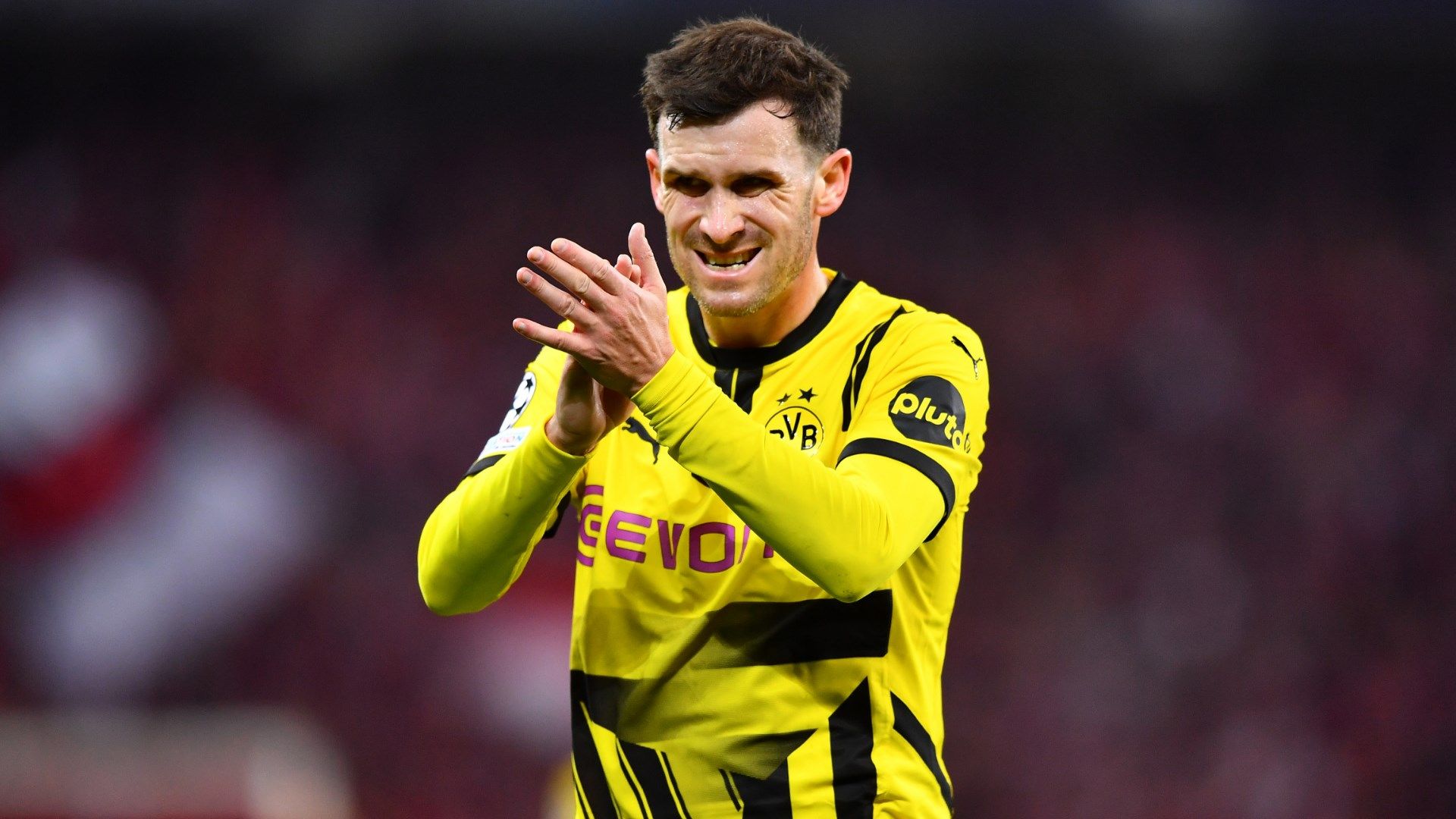 Blitzwechsel in die Premier League! Deutscher Nationalspieler verlässt ...