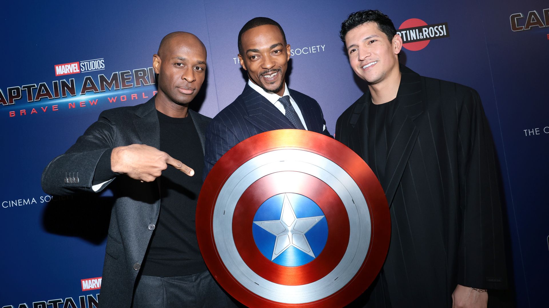 Chi è Danny Ramirez, il presentatore del sorteggio dei Mondiali: è ...