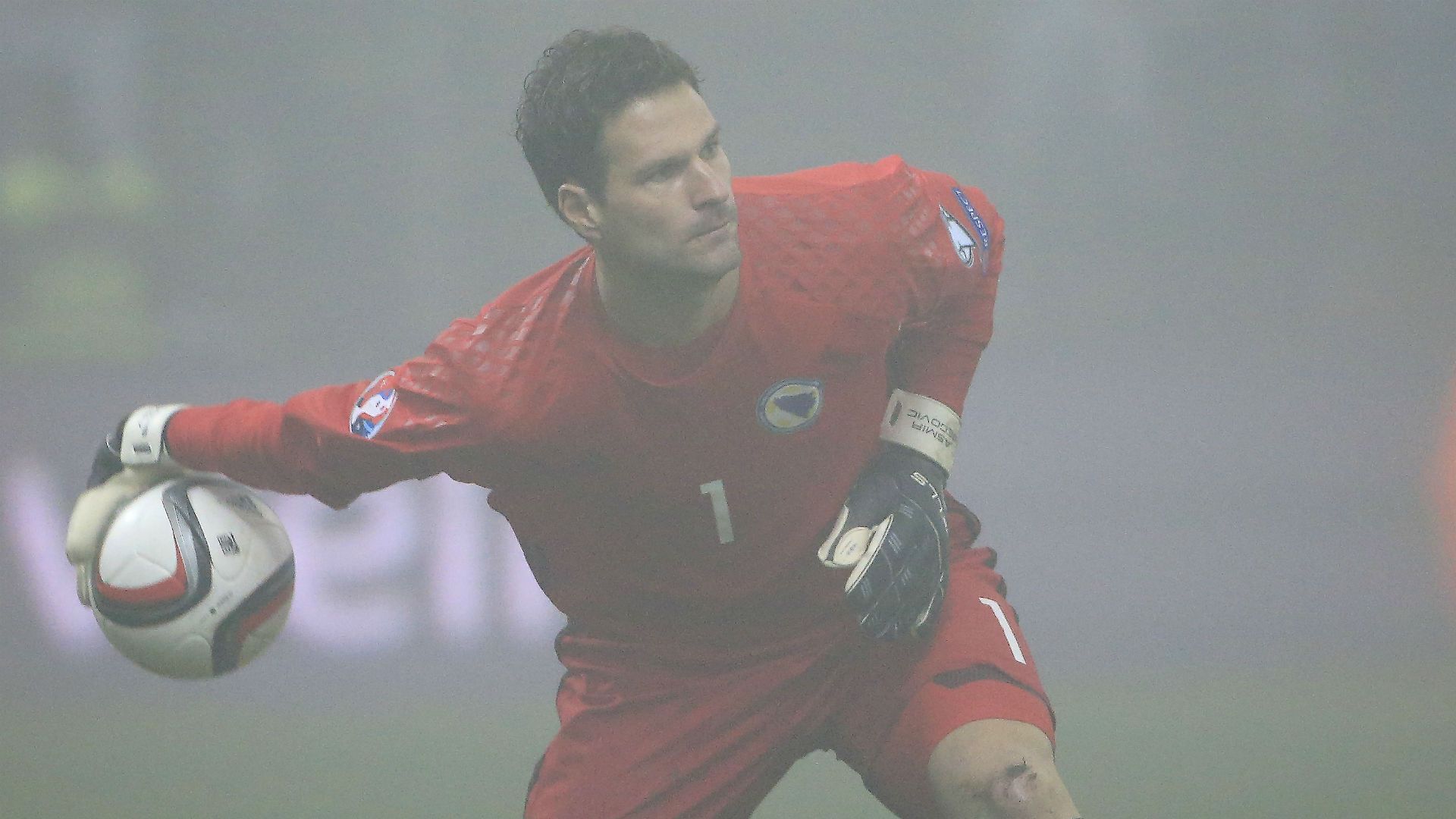 Bosnia's Begovic wary of Walters in Ireland play-off | Goal.com US