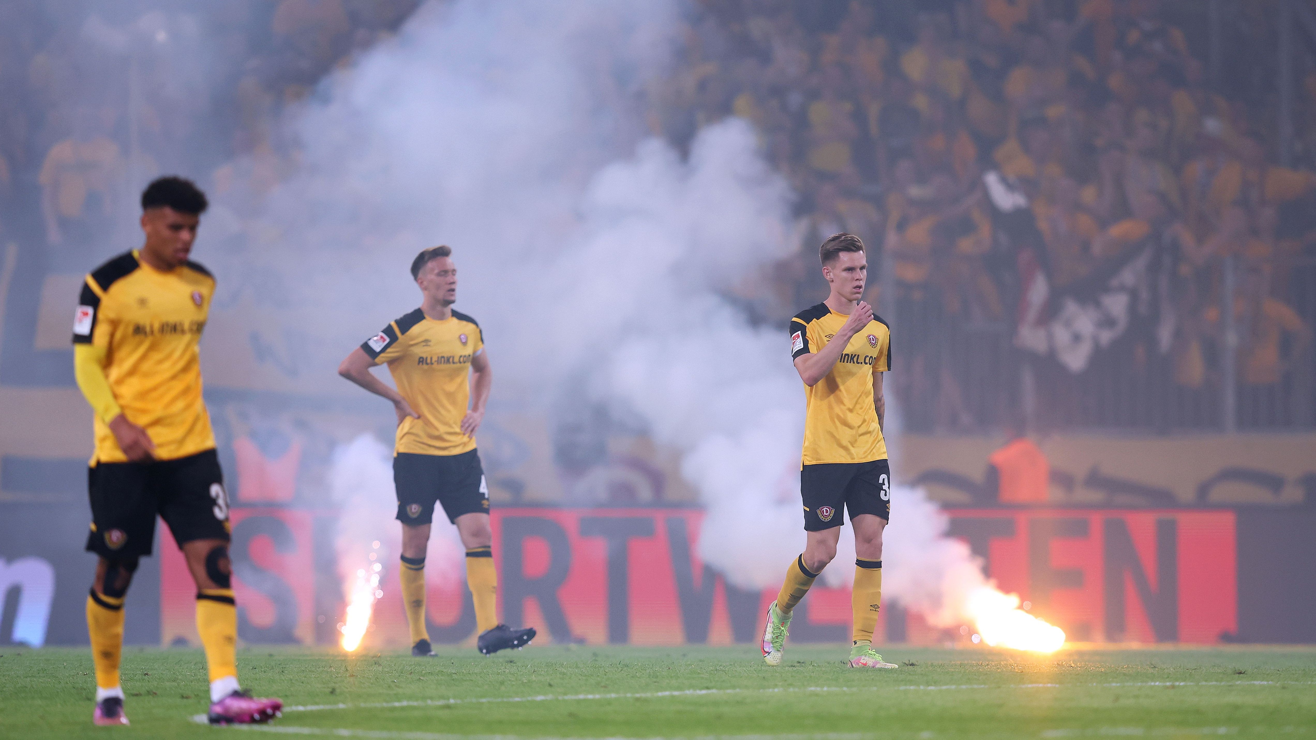 Sky oder RTL? Wer zeigt / überträgt Dynamo Dresden vs. Eintracht ...