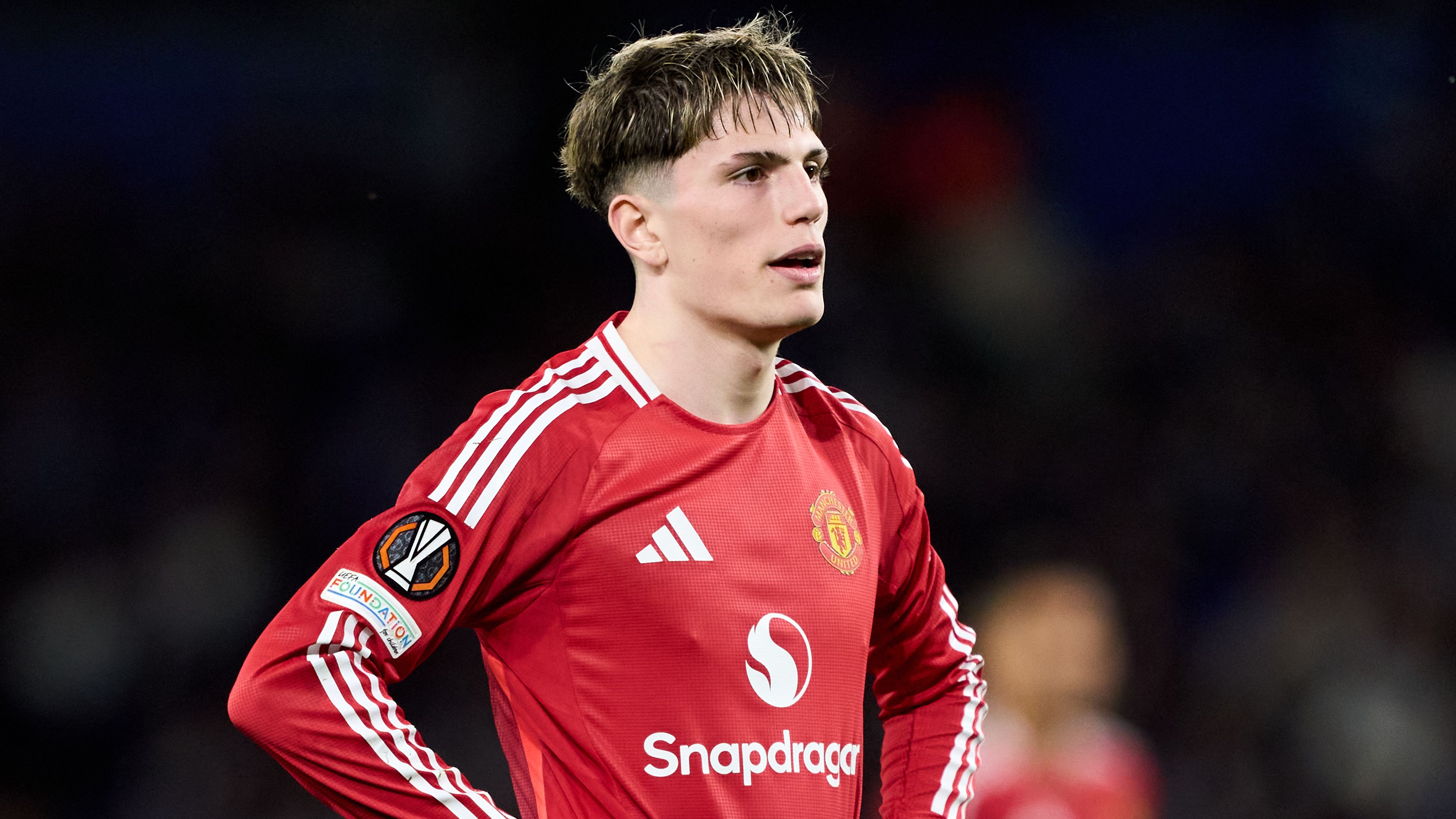 Chelsea agree 'every detail of personal terms' with Alejandro Garnacho as Blues prepare to make ...