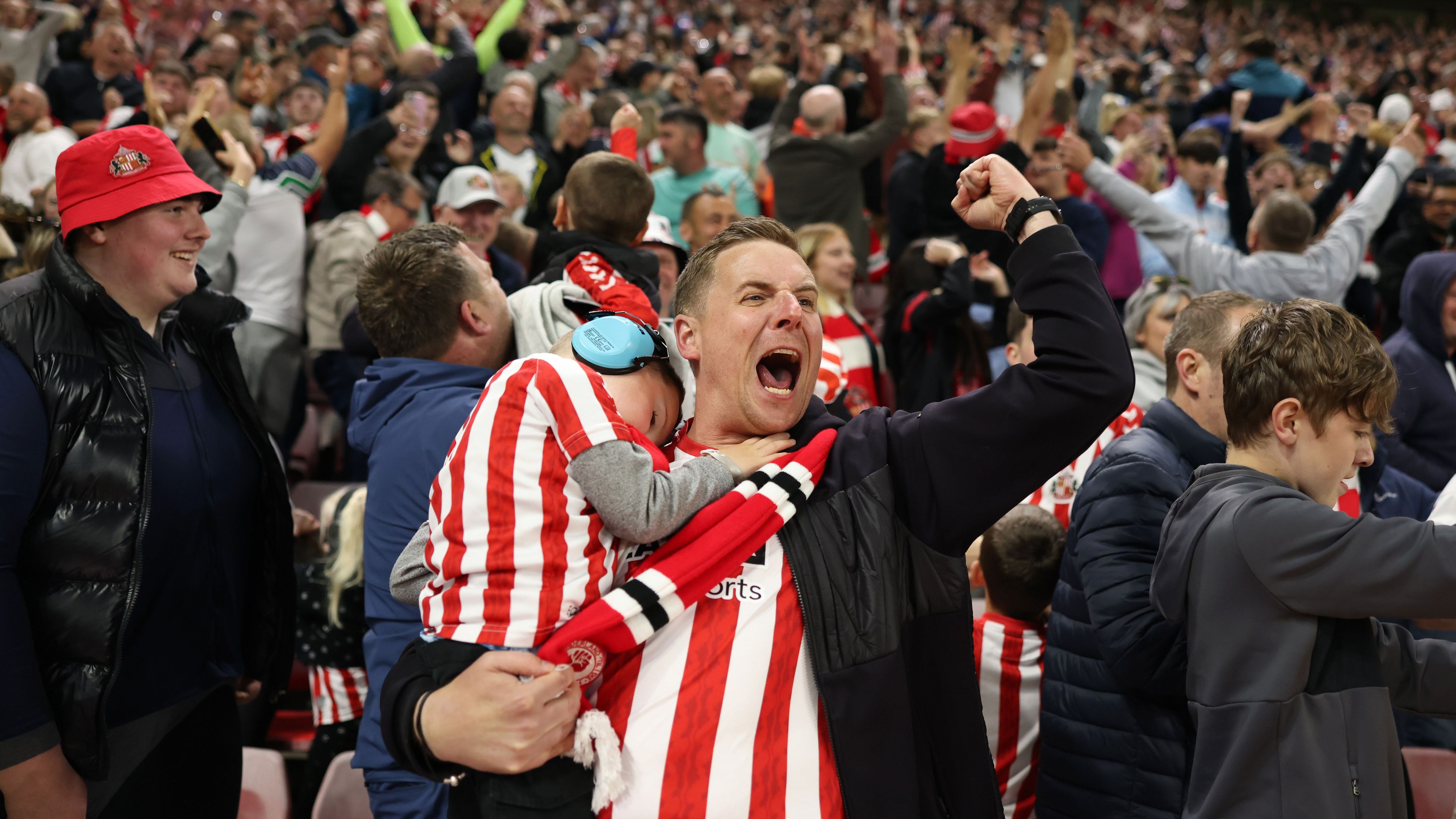 Ex-Arsenal star Granit Xhaka seals shock £17m transfer to Sunderland as Bayer Leverkusen ignore ...