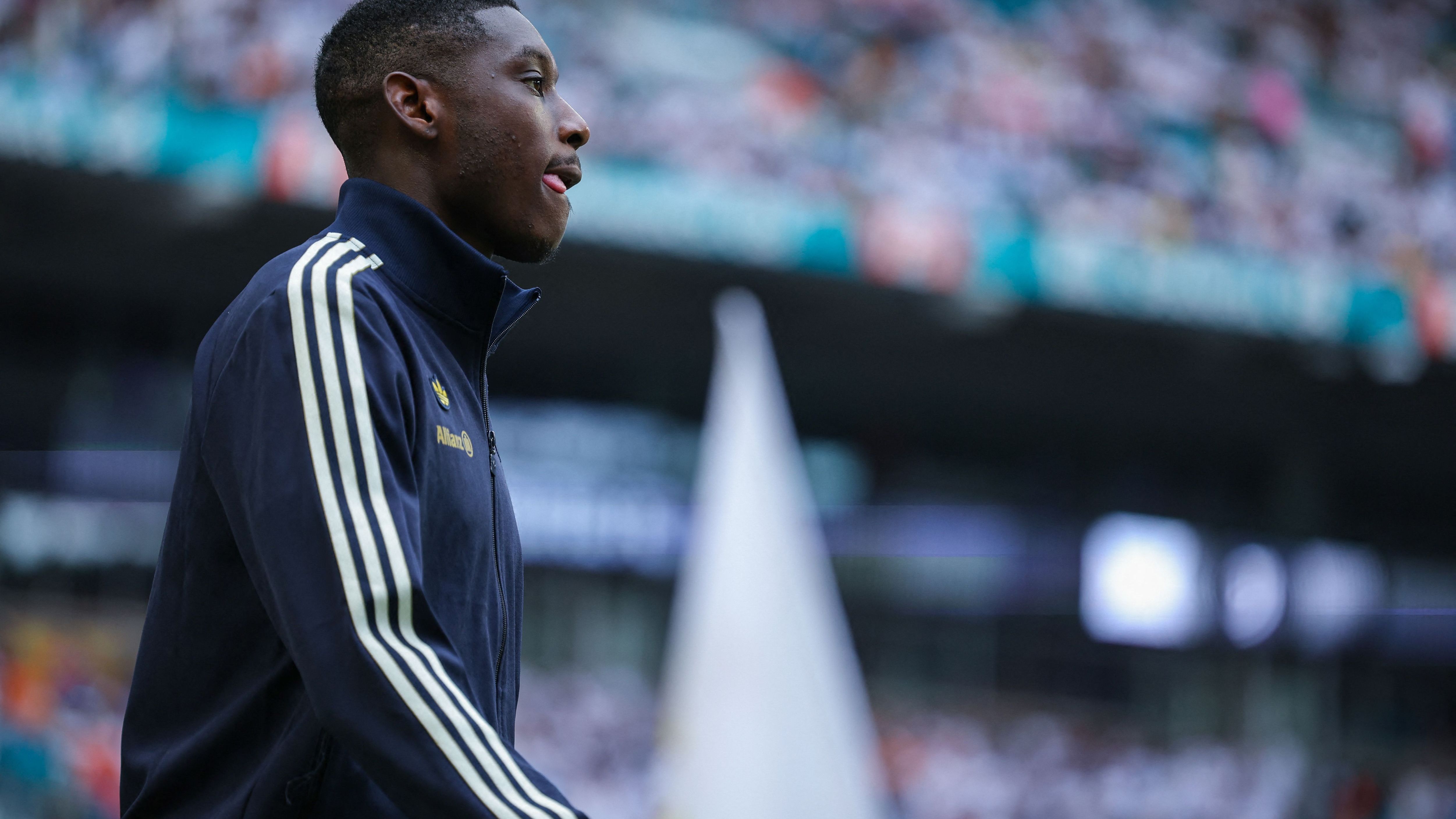 Rasmus Hojlund low on Juventus' shortlist as Igor Tudor prioritises Randal Kolo Muani transfer ...