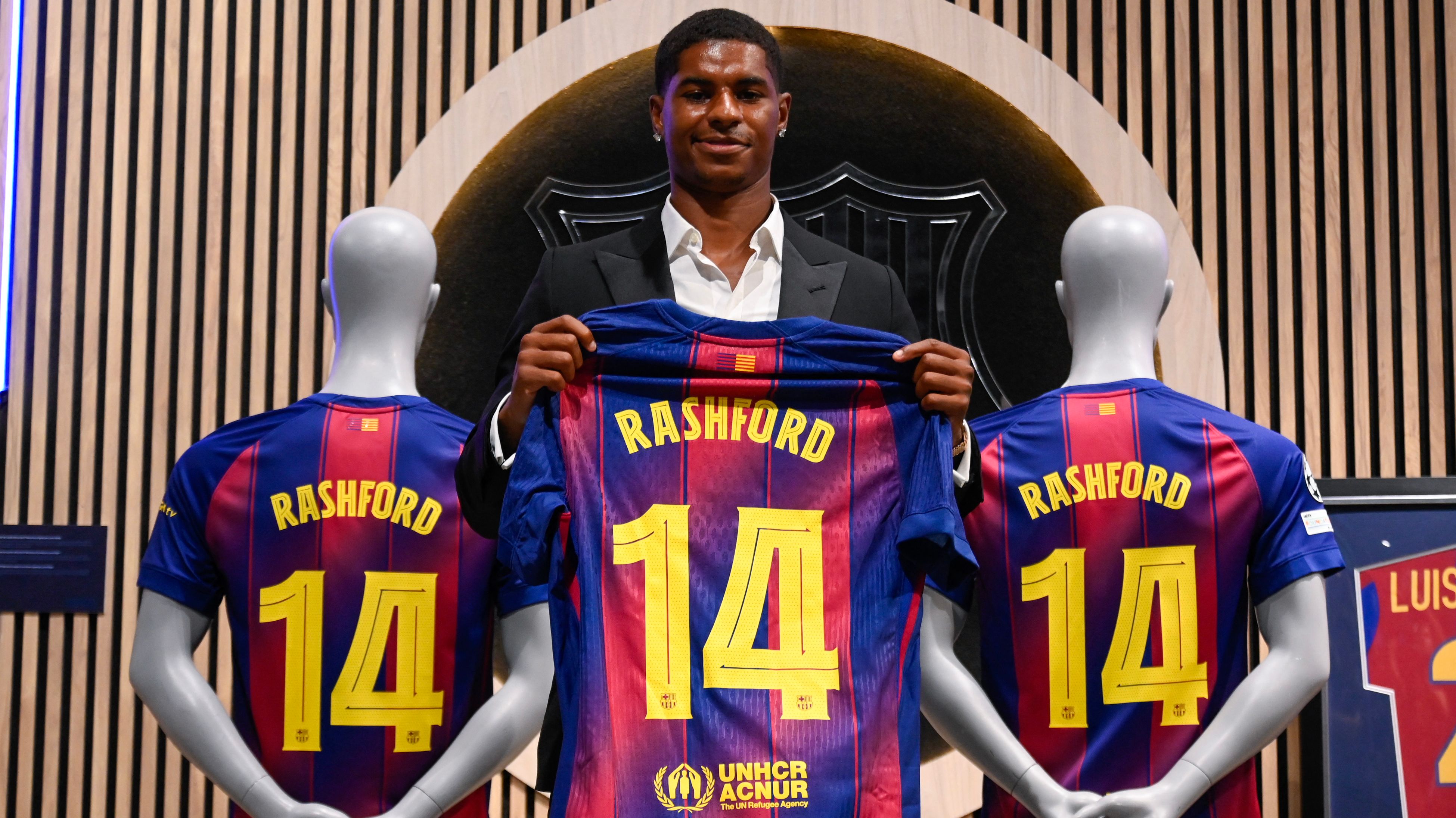 VIDEO: Marcus Rashford is unveiled as a new Barcelona player after Man Utd loan exit | Goal.com ...