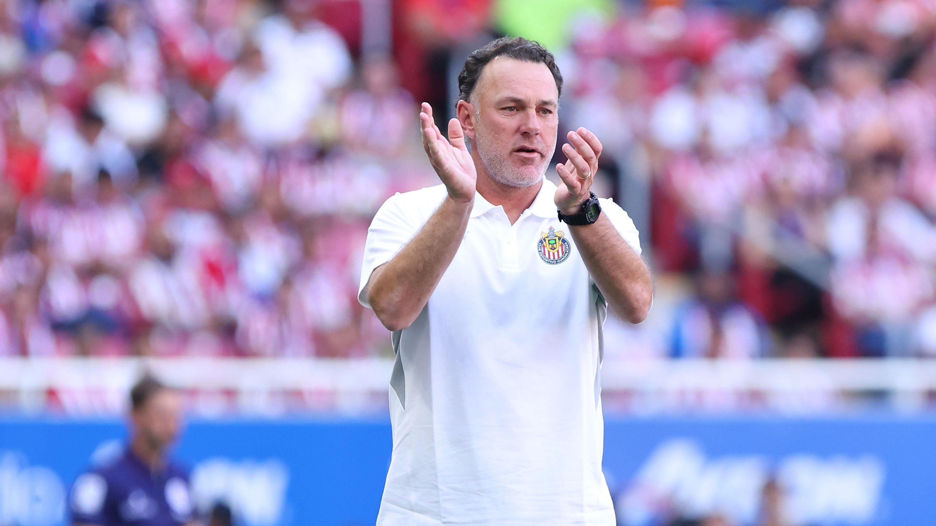 Cristiano Ronaldo joins Roberto Carlos at Chivas! Young players named ...