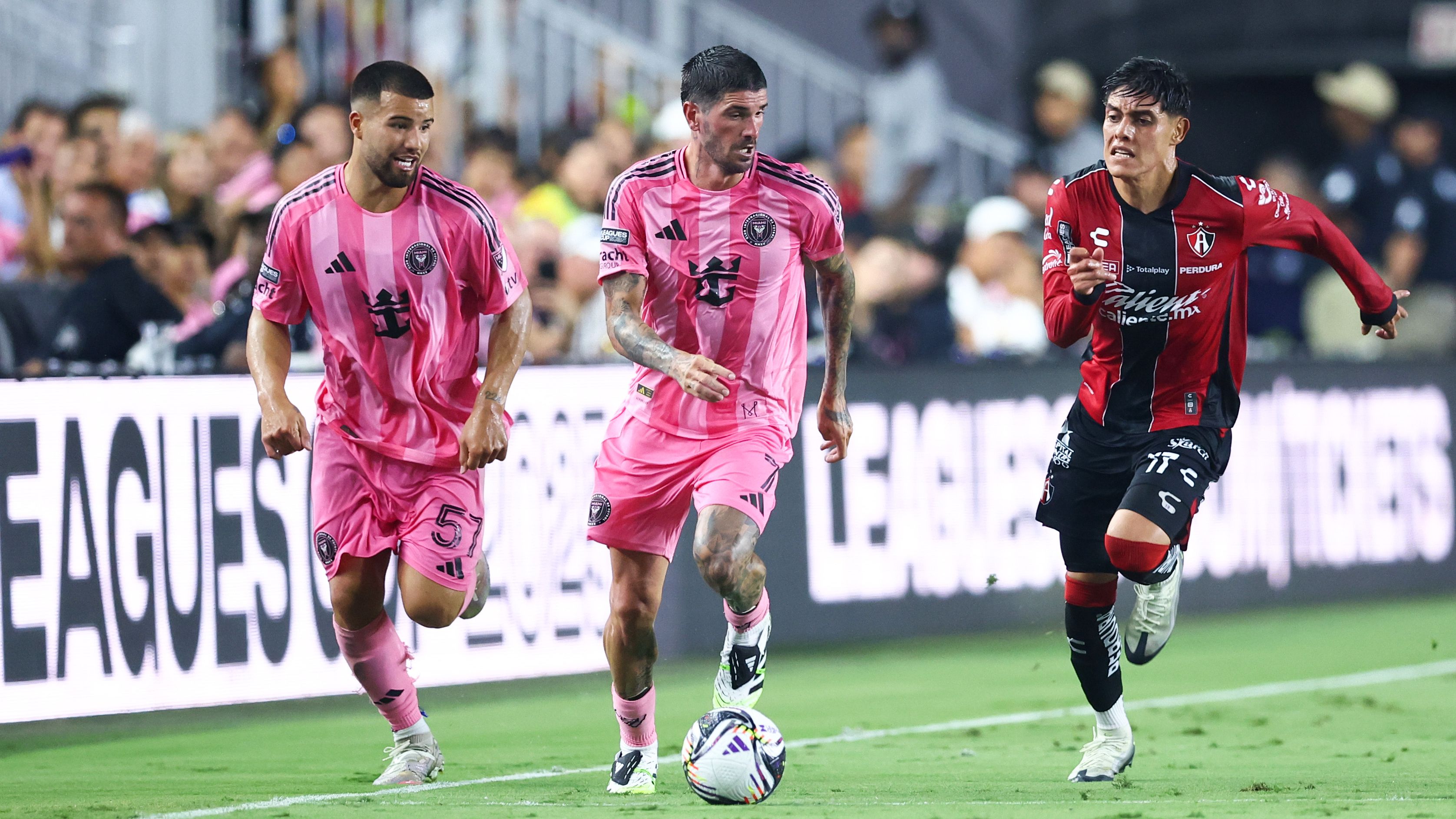 'Estoy aquí para competir y ganar títulos' - Rodrigo De Paul disfruta de un debut soñado con ...
