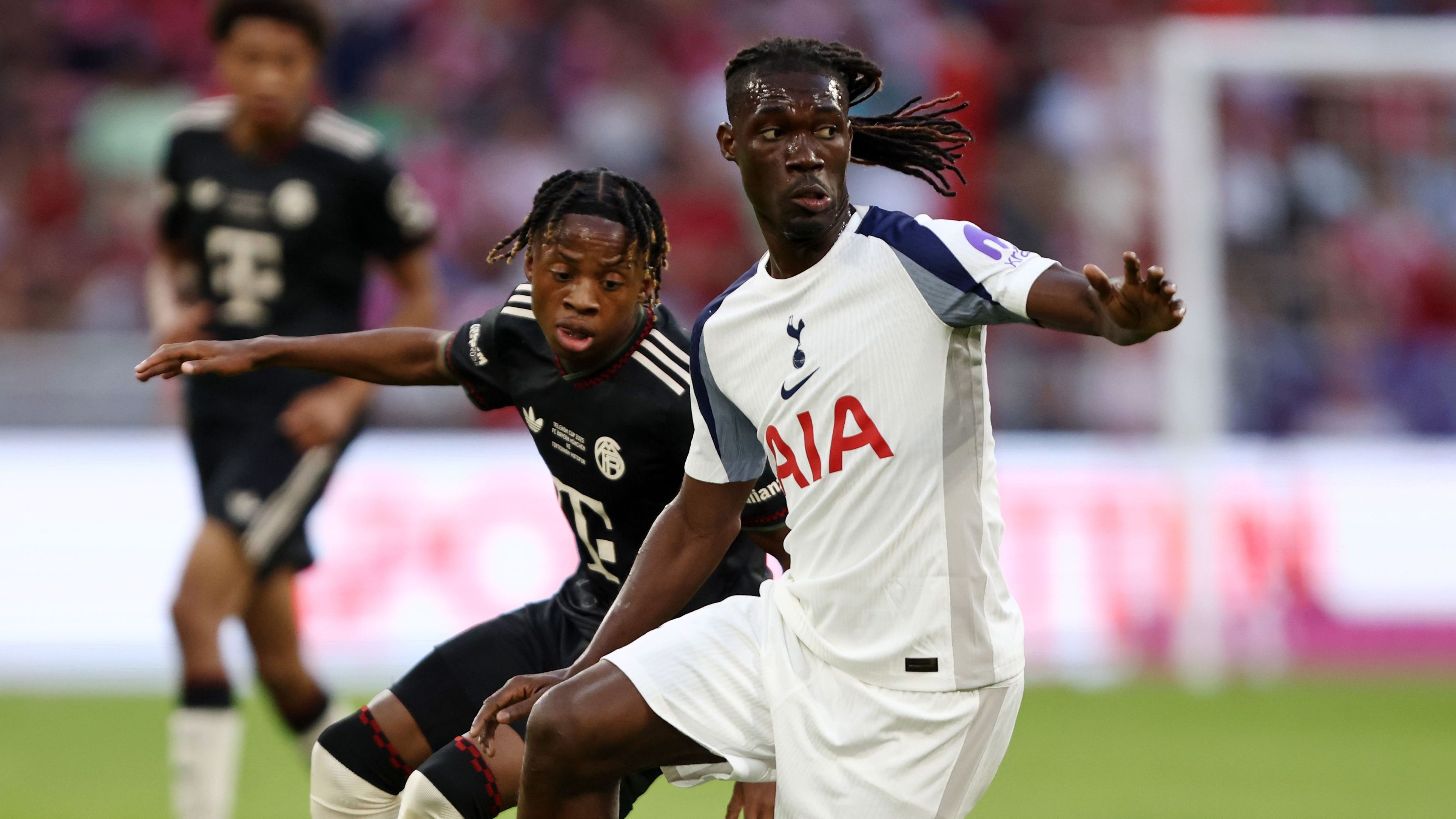 Fenerbahce and Galatasaray ready to go head-to-head for Spurs midfielder Yves Bissouma amid €25m ...