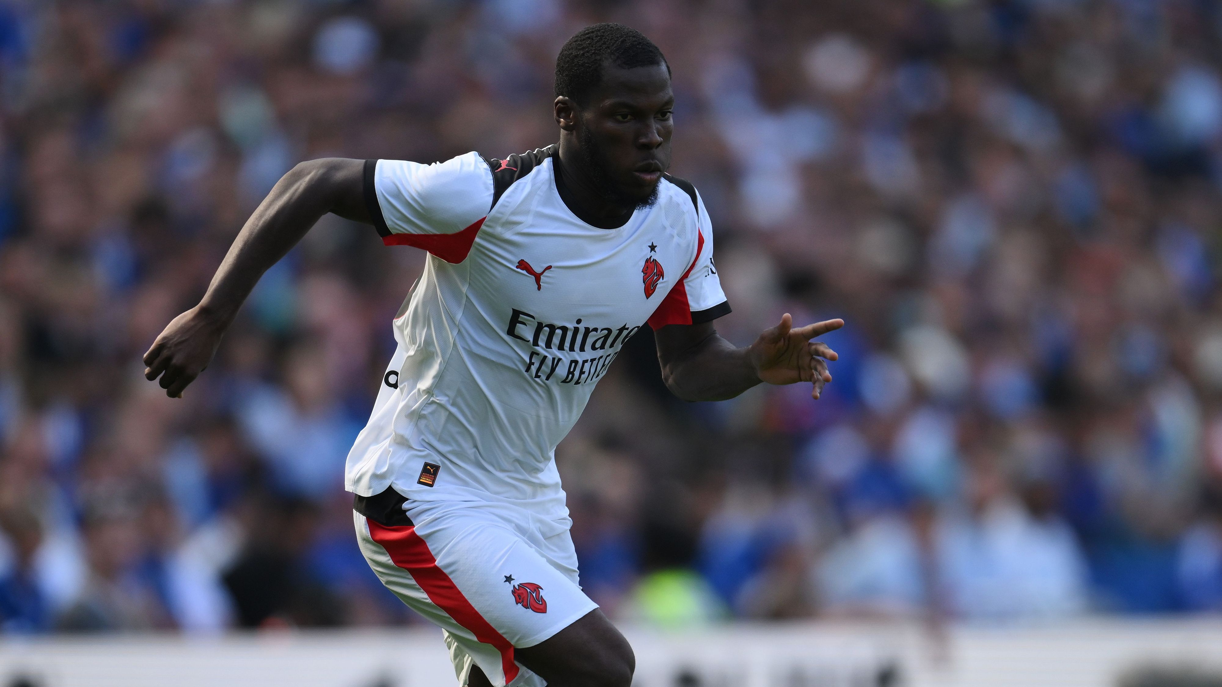 Nottingham Forest reportedly hold talks with AC Milan over transfer for USMNT midfielder Yunus ...