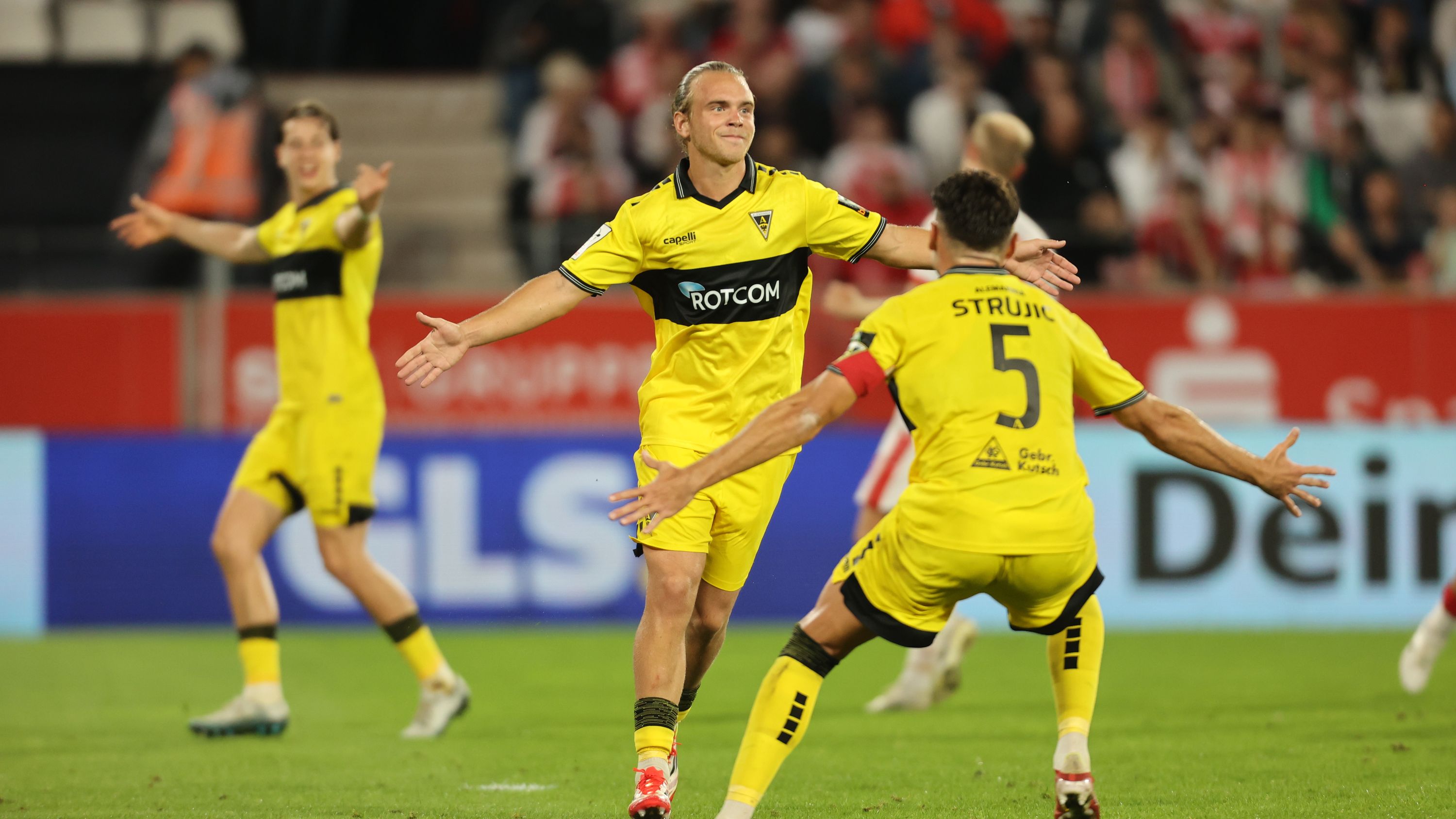 Wer zeigt / überträgt Alemannia Aachen vs. SSV Ulm heute im Live Stream und Free TV? | Goal.com ...