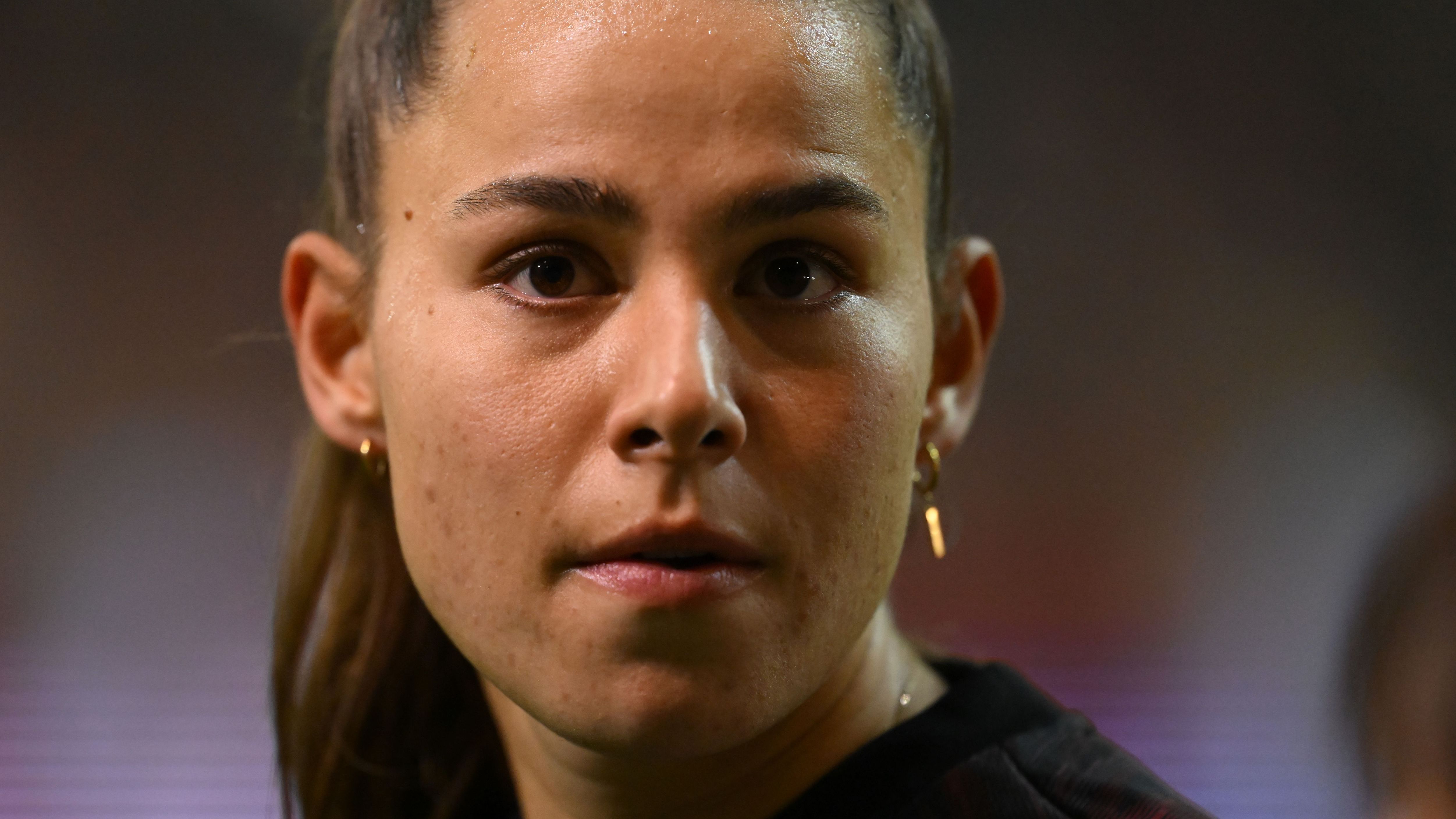 Zweimal "Hölle" und zurück: Der Kampf ums Comeback von Lena Oberdorf ...