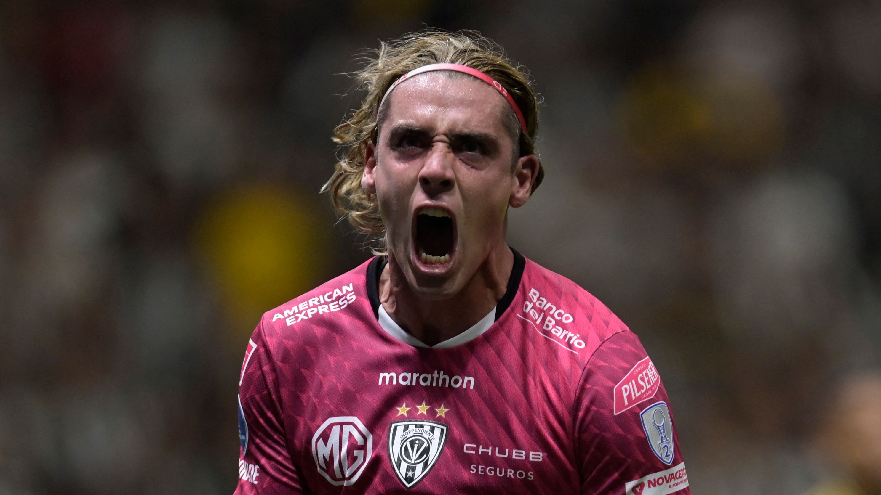 Médico metendo nas auxiliares deliciosas