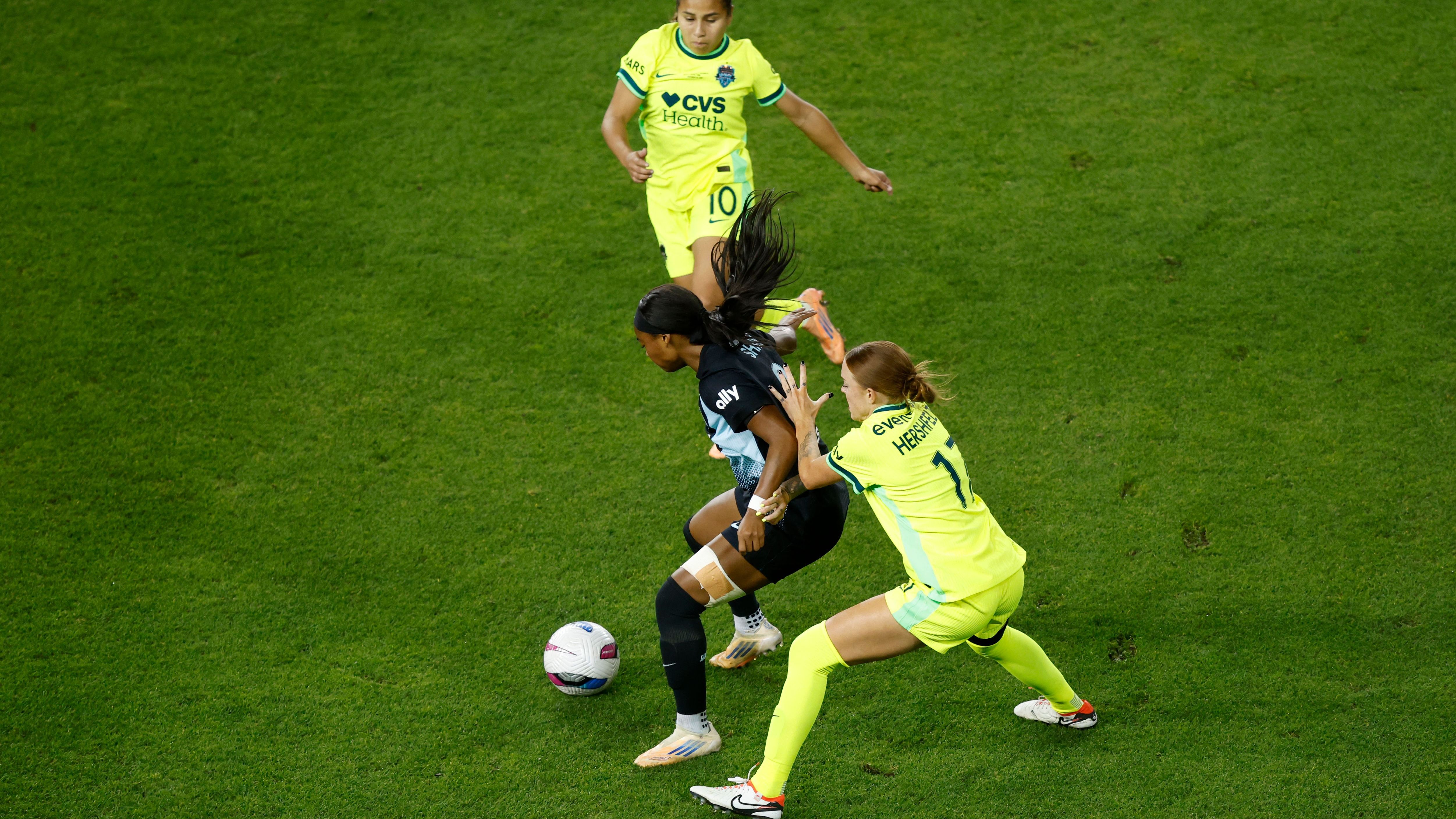 All Roses: USWNT star Rose Lavelle’s late strike sinks Washington ...