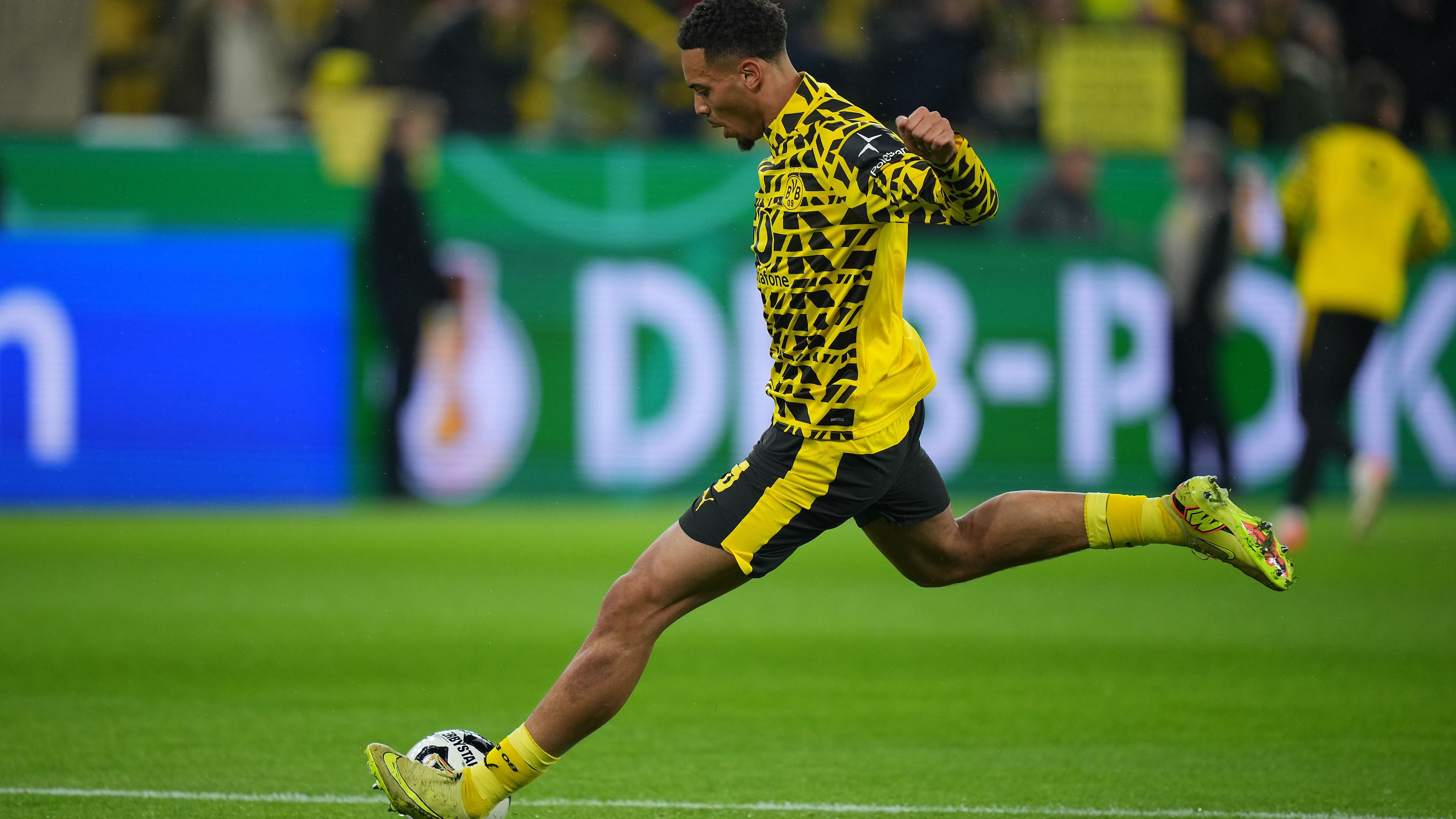 Er soll sich ein Beispiel an seinem Bruder nehmen: BVB richtet ...