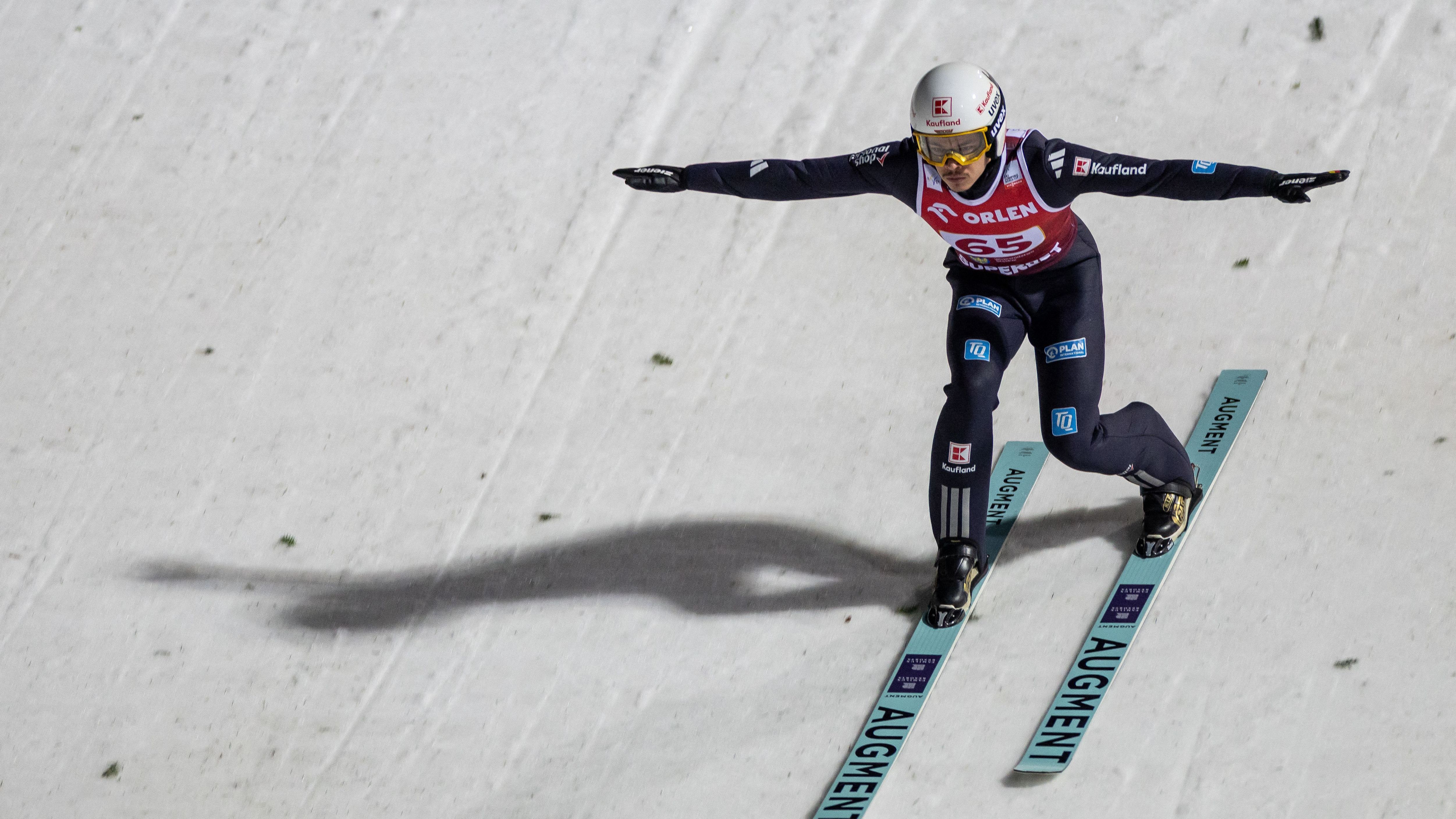 Skispringen heute live bei ARD oder ZDF? Wer zeigt / überträgt die ...