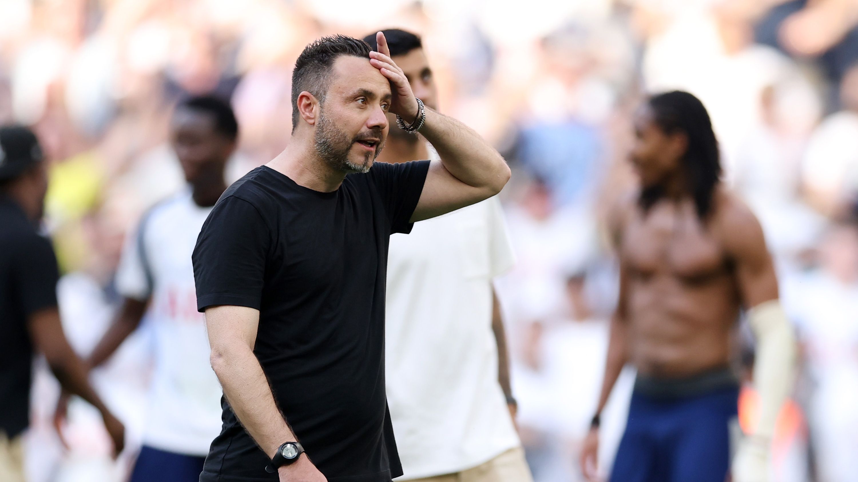 Is Jennifer Lopez a Tottenham fan? Harry Kane-loving Ted Lasso star ...