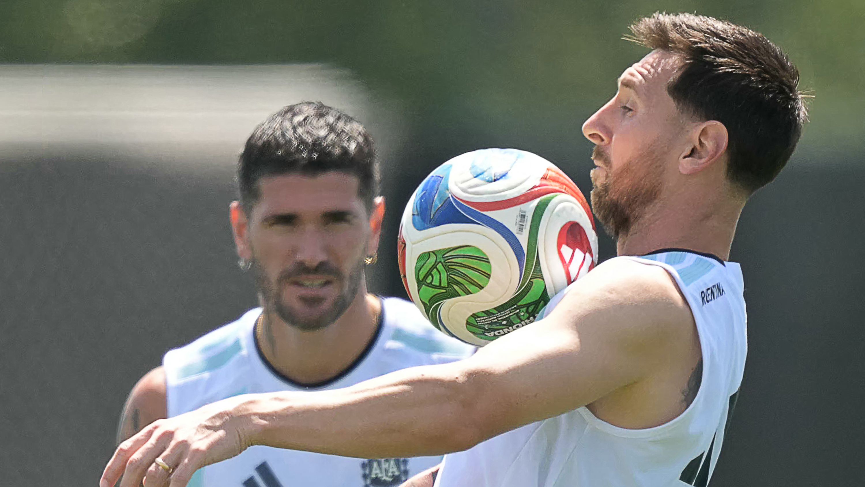 Messi surpreende a todos... e repete a façanha com De Paul! | Goal.com ...